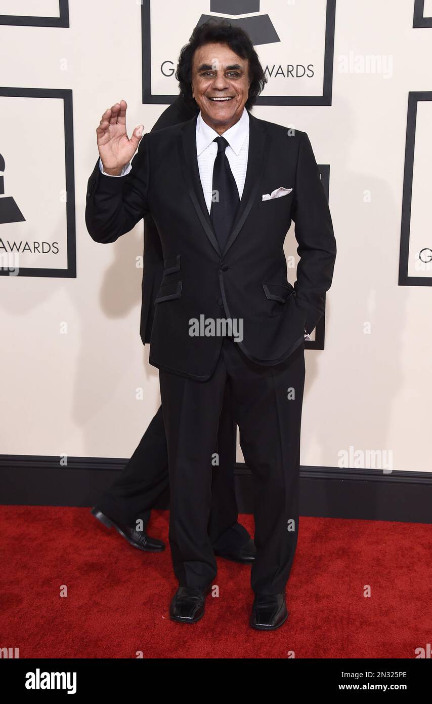 Johnny Mathis arrives at the 57th annual Grammy Awards at the Staples ...