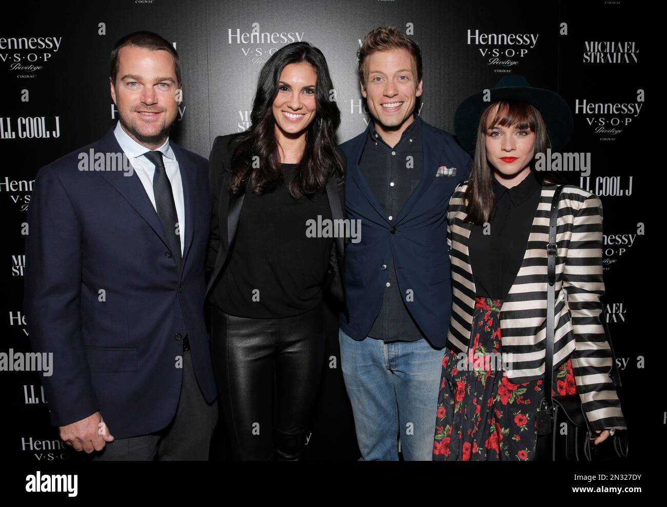 Chris O'Donnell, Daniela Ruah, Barrett Foa and Renee Felice Smith ...