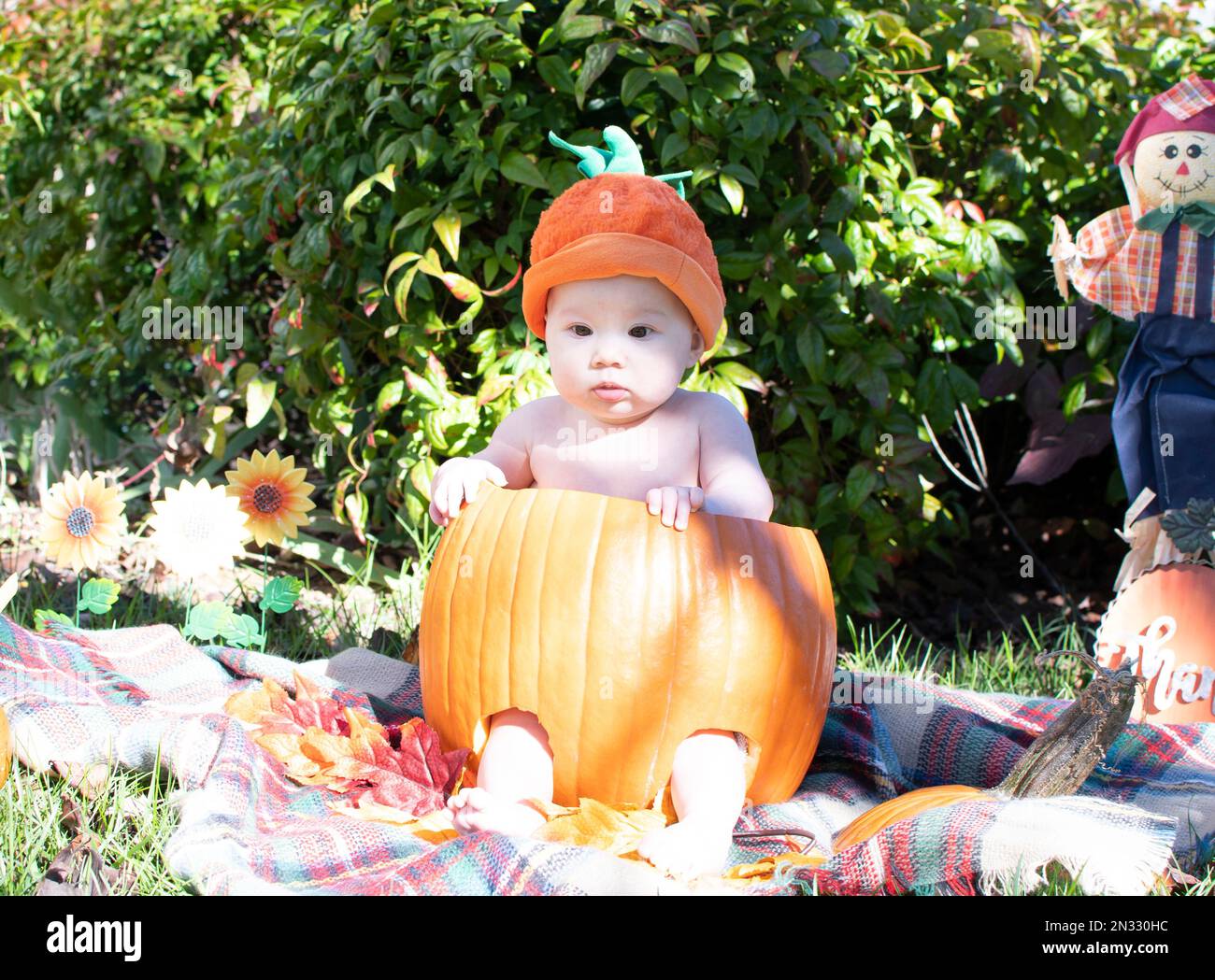 Babys first costume hi-res stock photography and images - Alamy
