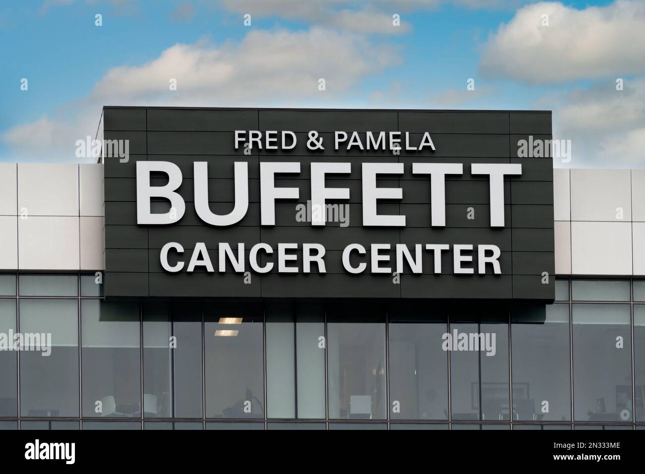 OMAHA, NE, USA - NOVEMBER 4, 2022: The Fred and Pamela Buffett Cancer ...