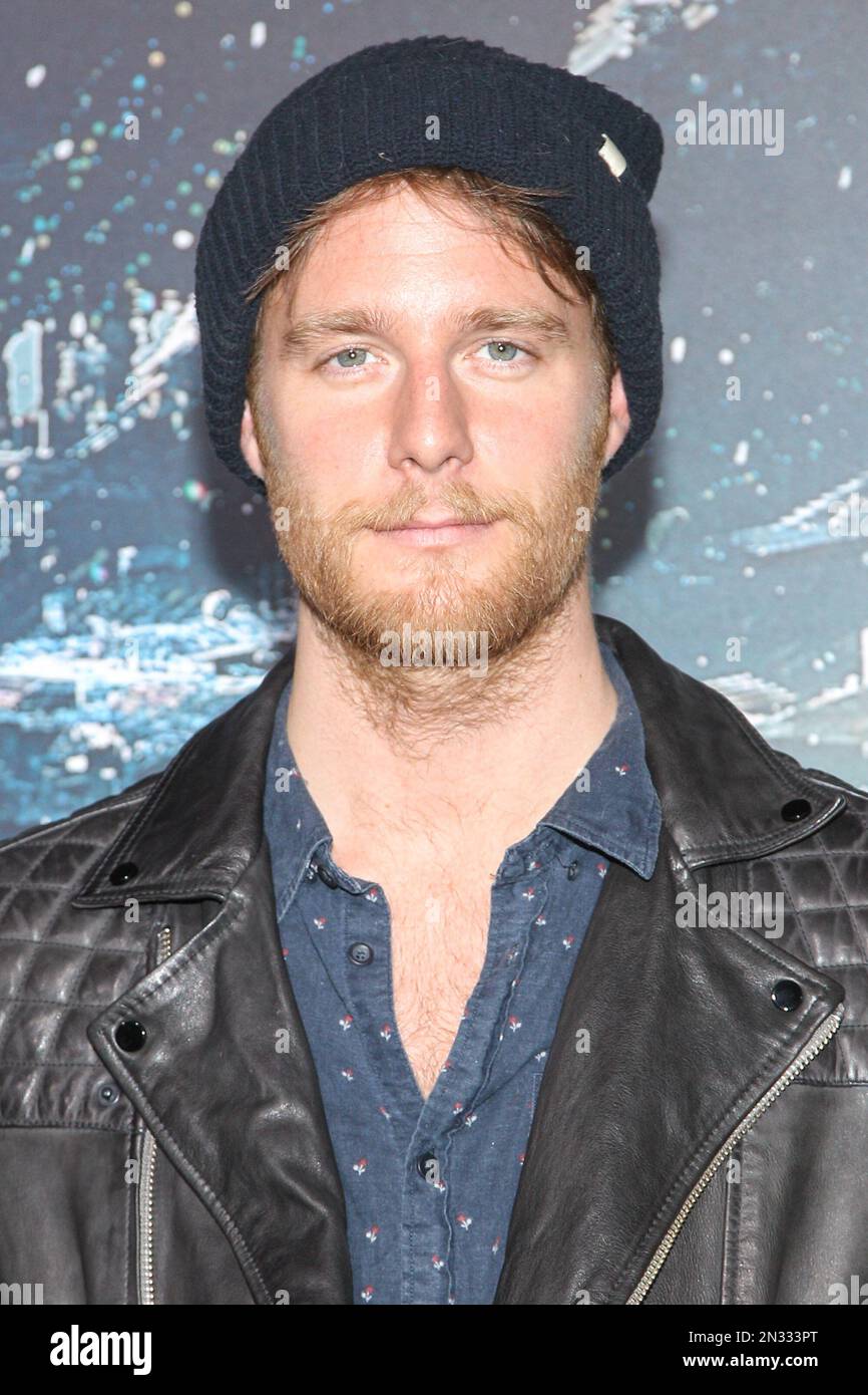 Jake McDorman attends the premiere of Warner Bros. Pictures' 'Jupiter ...