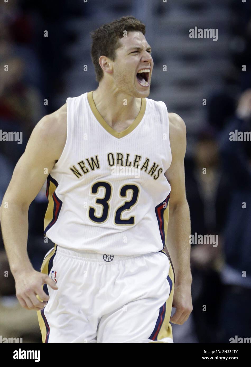 New Orleans Pelicans guard Jimmer Fredette (32) reacts after sinking a ...