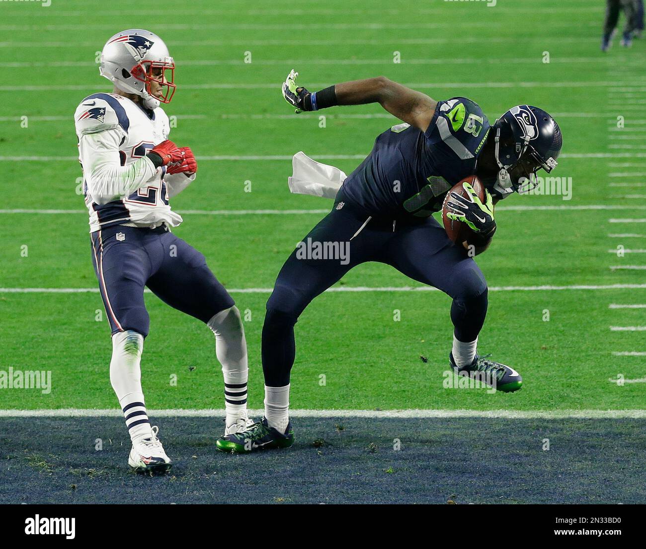 Seattle Seahawks wide receiver Chris Matthews (13) catches an 11-yard ...