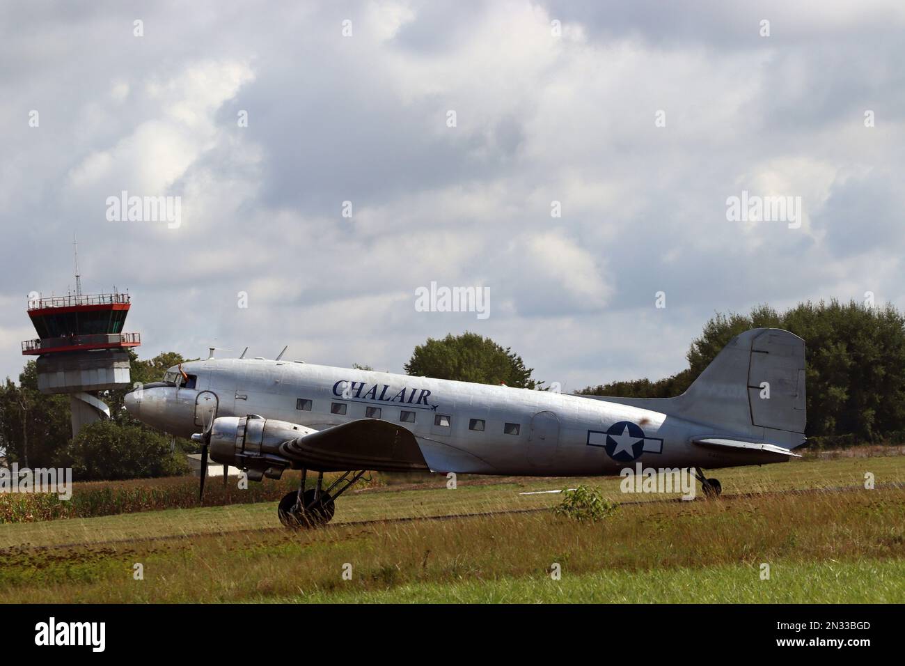 AIR LEGENDS Air show at Melun Villaroche Stock Photo - Alamy