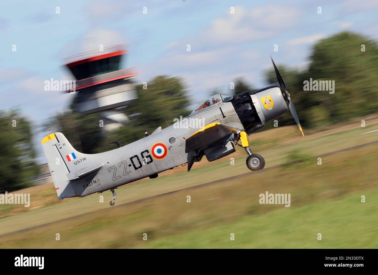 AIR LEGENDS Air show at Melun Villaroche Stock Photo - Alamy