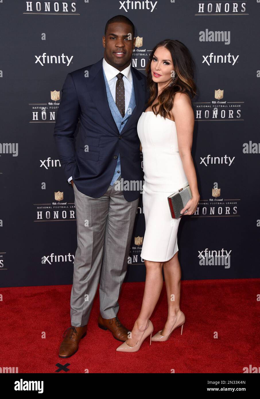 DeMarco Murray, of the Dallas Cowboys, left, and Heidi Mueller arrive ...