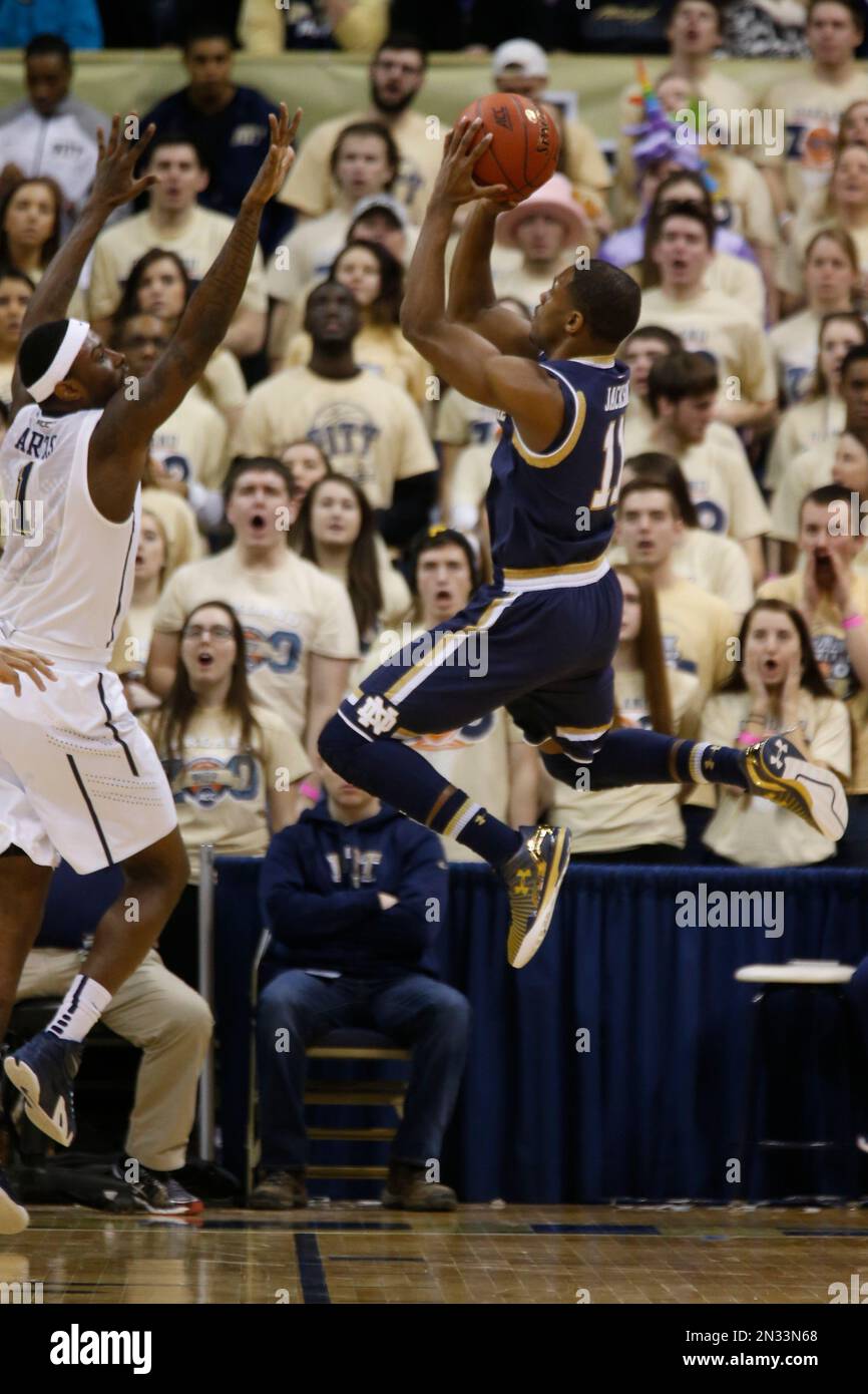 Notre Dame's Demetrius Jackson (11) plays against Pittsburgh in an NCAA ...