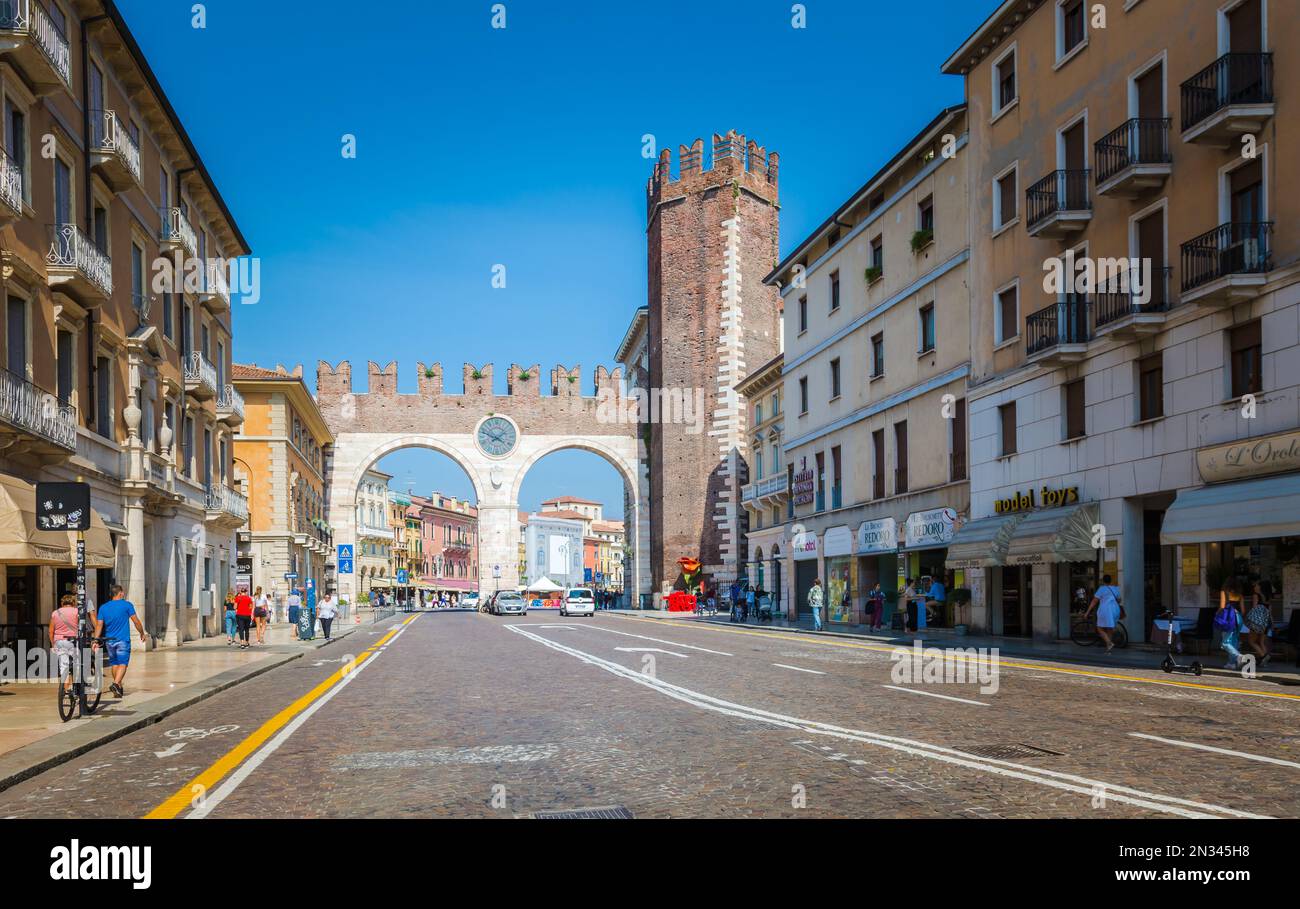 Arches of the town gate hi-res stock photography and images - Alamy