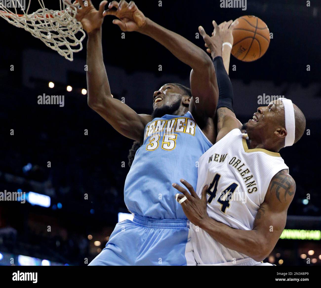 Denver Nuggets forward Kenneth Faried (35) and New Orleans Pelicans ...