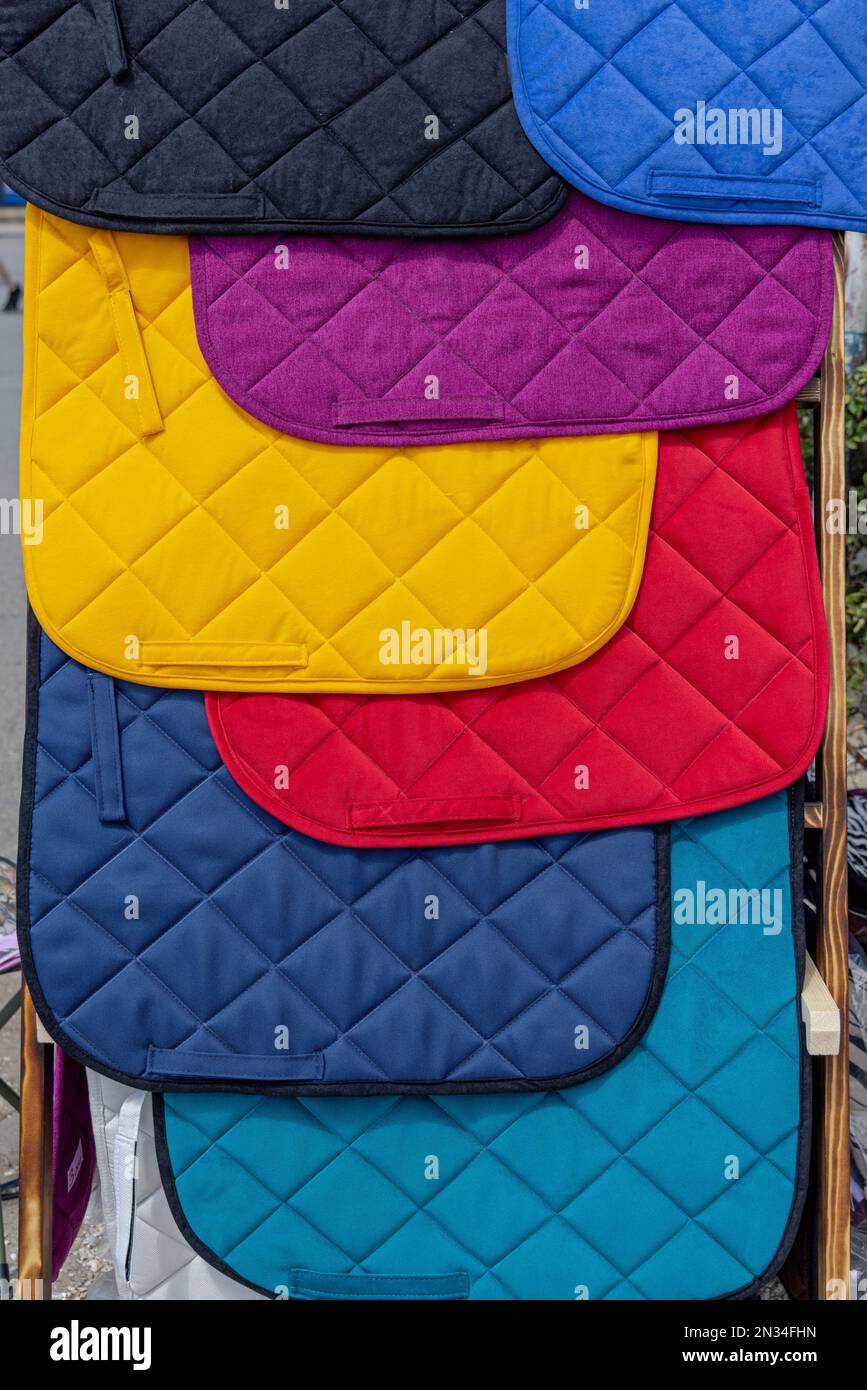 Saddle blanket hi-res stock photography and images - Alamy