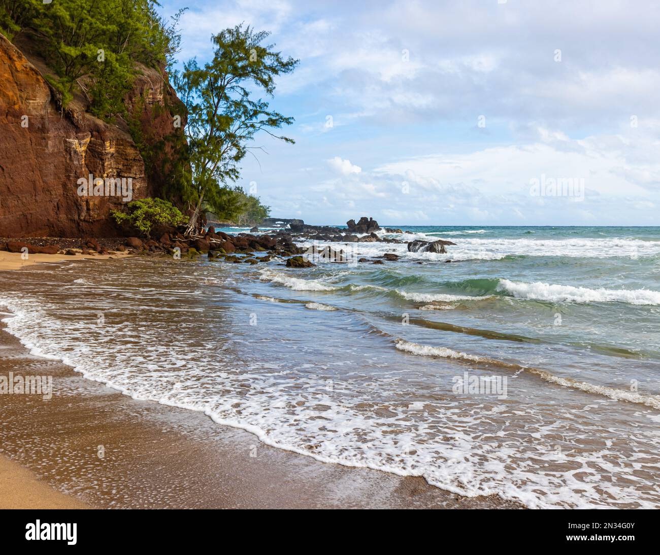Koki Beach and The Cinder Cone Called Ka iwi o Pele , Koki Beach Park ...