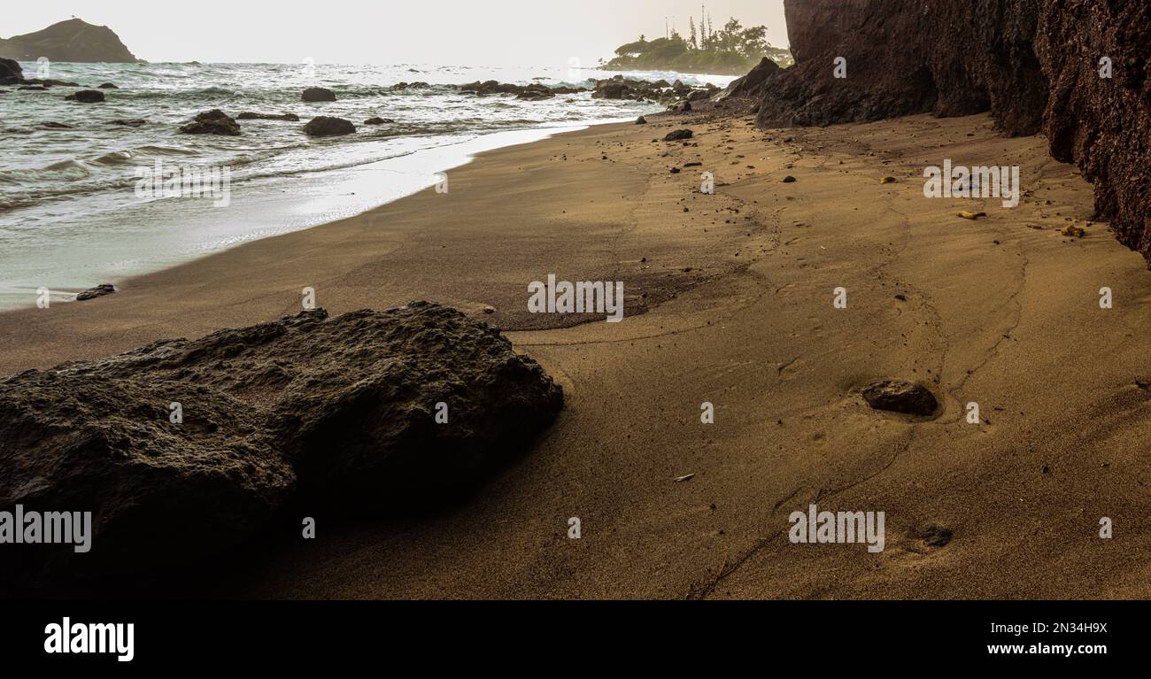 The Red Sand Of Koki Beach and Ka iwi o Pele , Koki Beach Park, Hana ...