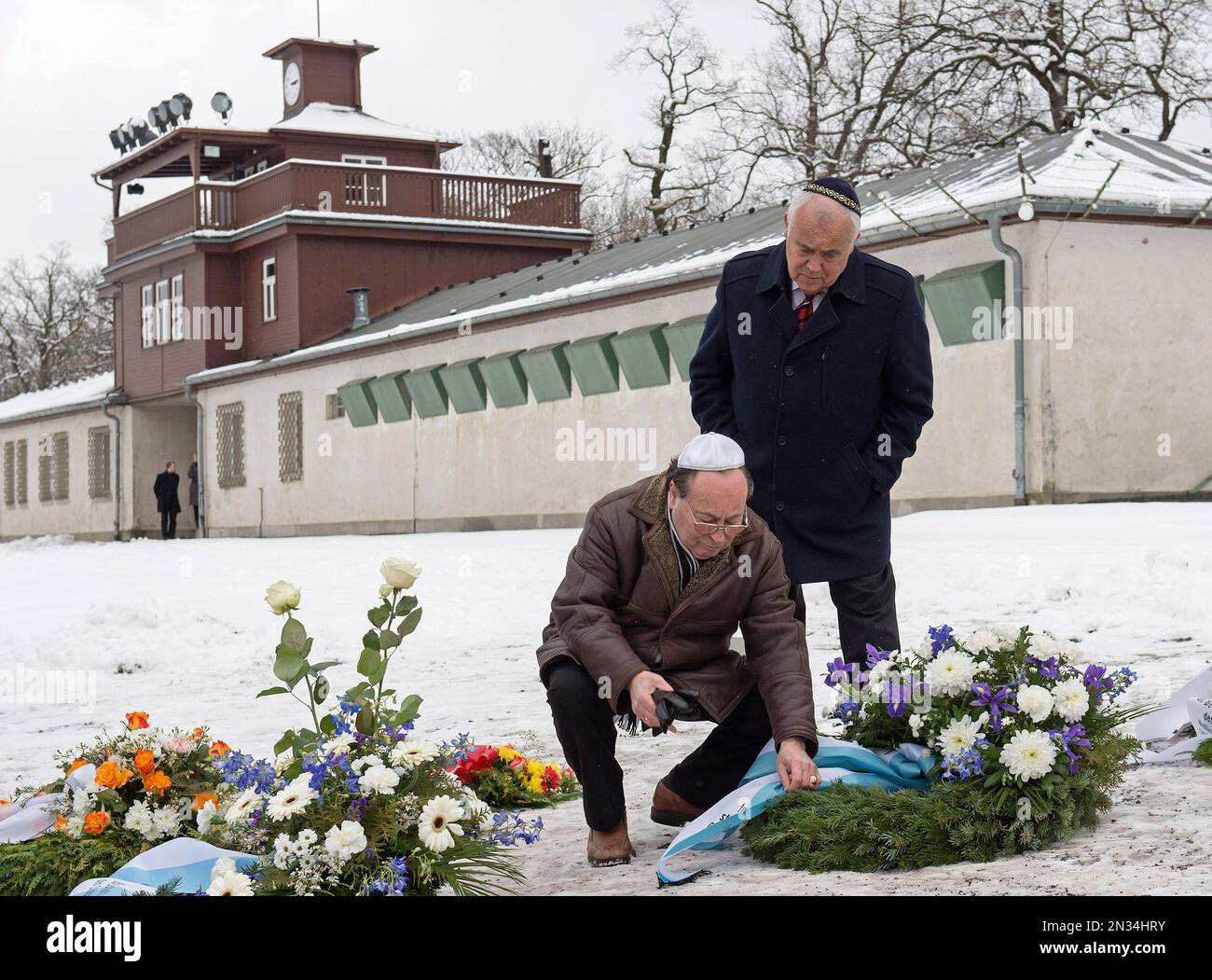 Ilja Rabinovitch, left, and Reinhard Schramm, right, of the Jewish ...