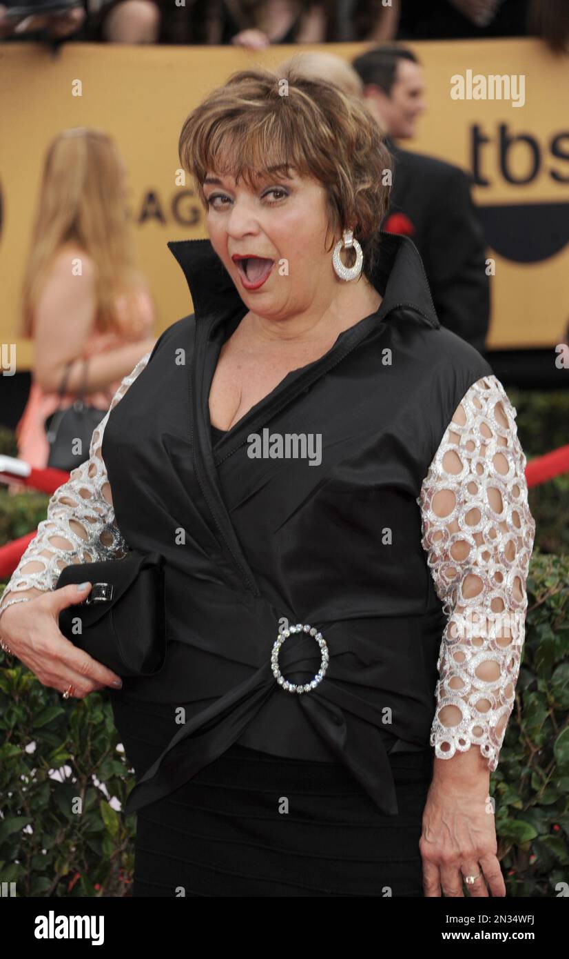 Lin Tucci arrives at the 21st annual Screen Actors Guild Awards at the ...