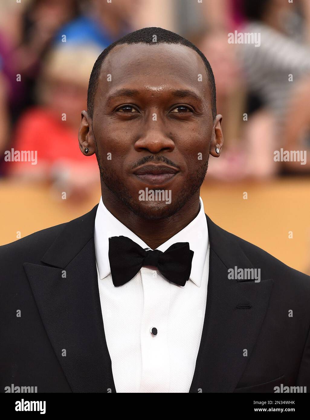 Mahershala Ali arrives at the 21st annual Screen Actors Guild Awards at ...