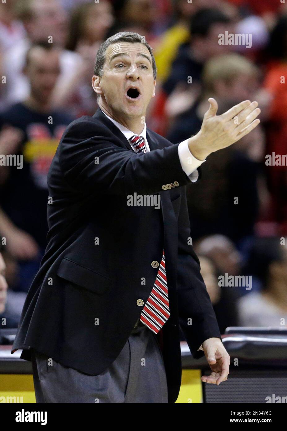 Maryland head coach Mark Turgeon directs his players in the second half ...