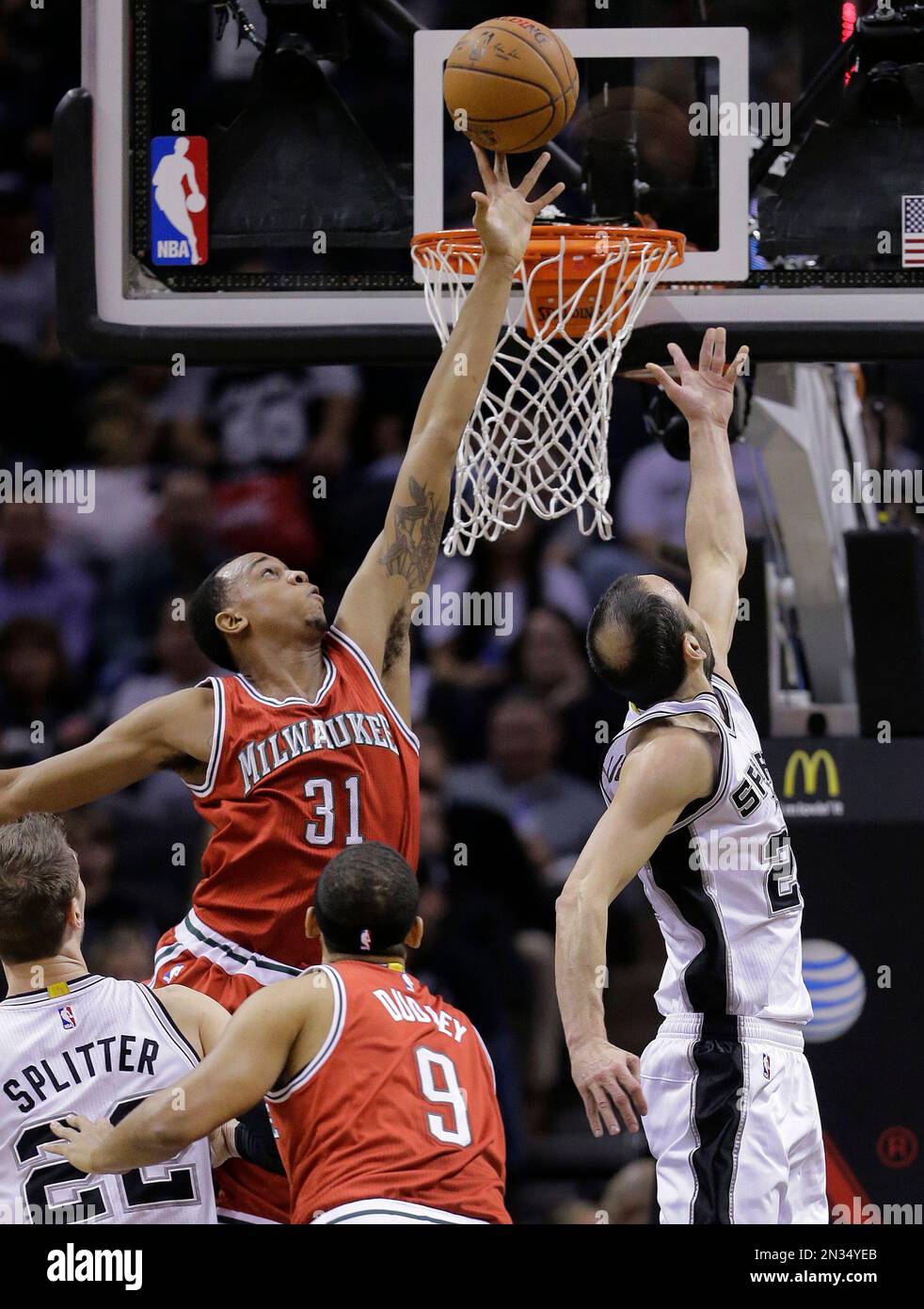John Henson Bucks Dunk