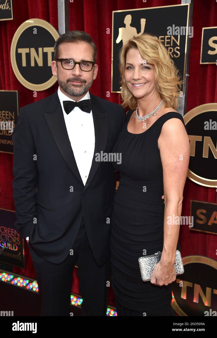 Steve Carell, left, and Nancy Carell arrive at the 21st annual Screen ...