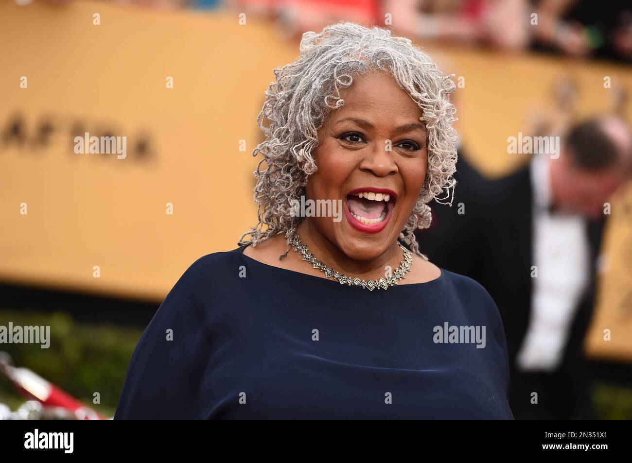 Yvette Freeman arrives at the 21st annual Screen Actors Guild Awards at ...