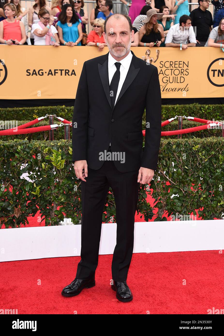 Nick Sandow arrives at the 21st annual Screen Actors Guild Awards at ...