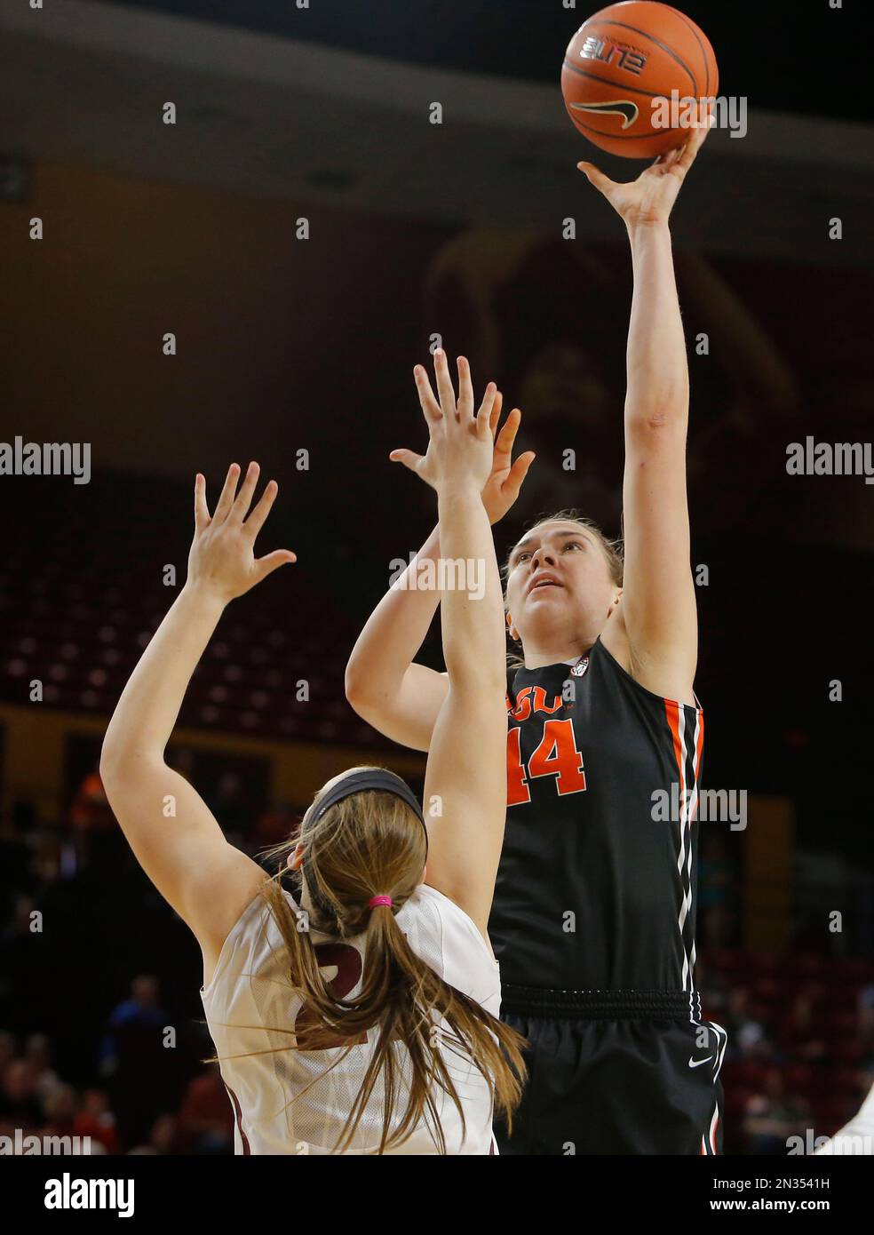 Oregon State center Ruth Hamblin (44) shoots over Arizona State forward ...