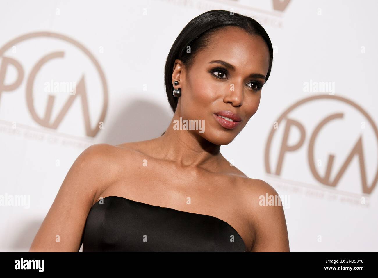 Kerry Washington arrives at the 26th Annual Producers Guild Awards on ...