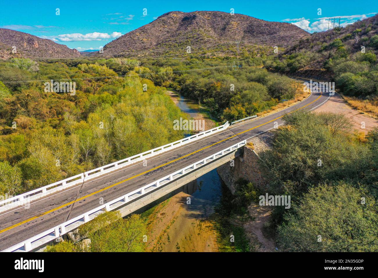Visa puente hi-res stock photography and images - Alamy