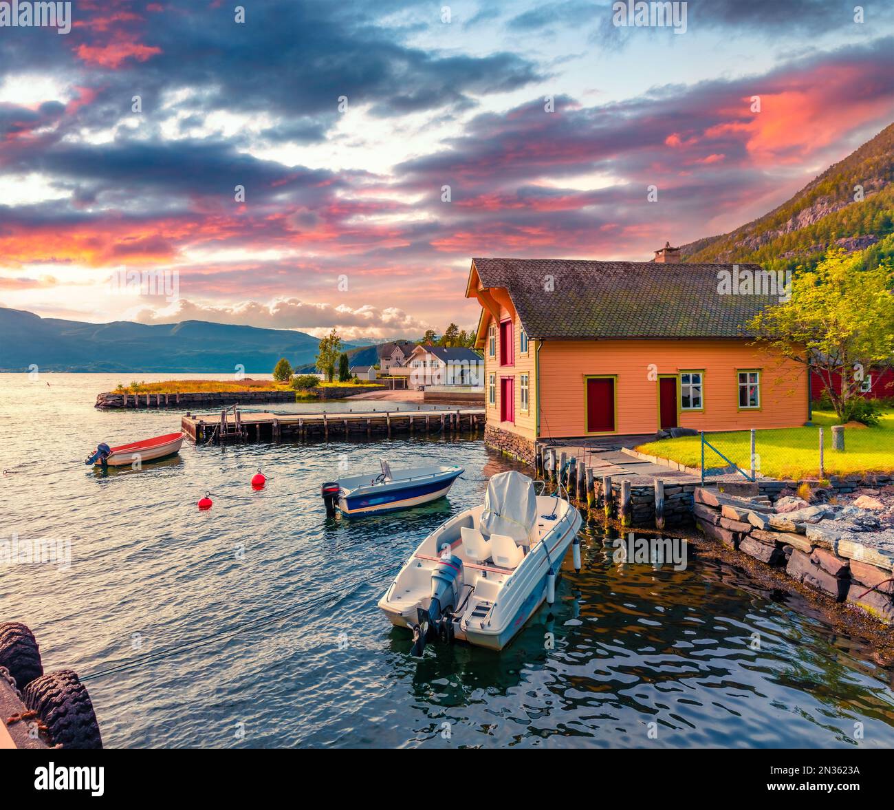 Beautiful Nordic scenery. Picturesque summer sunrise on typical ...
