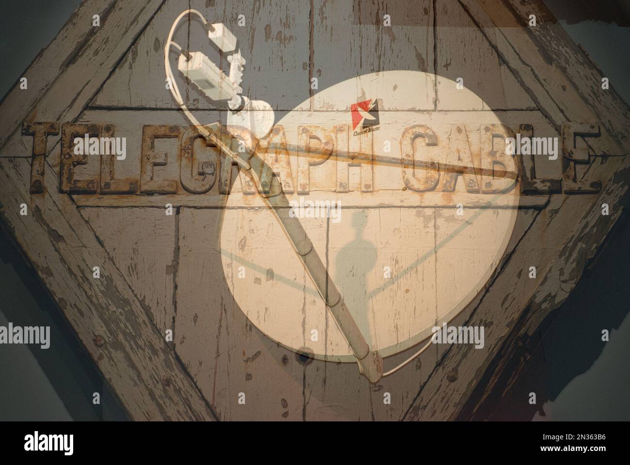 Channel master satellite dish hi-res stock photography and images - Alamy