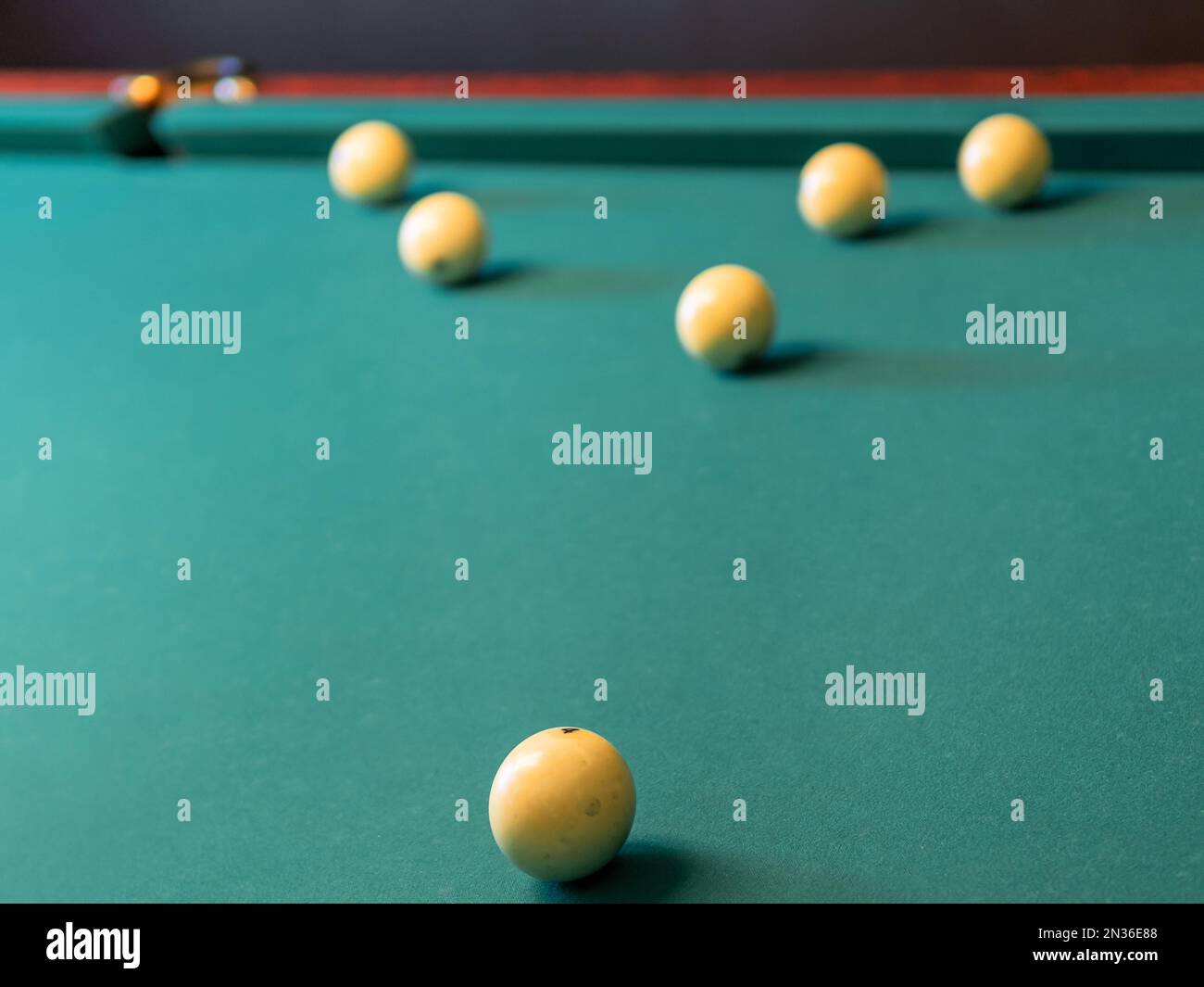 Billiard table surface hi-res stock photography and images - Alamy
