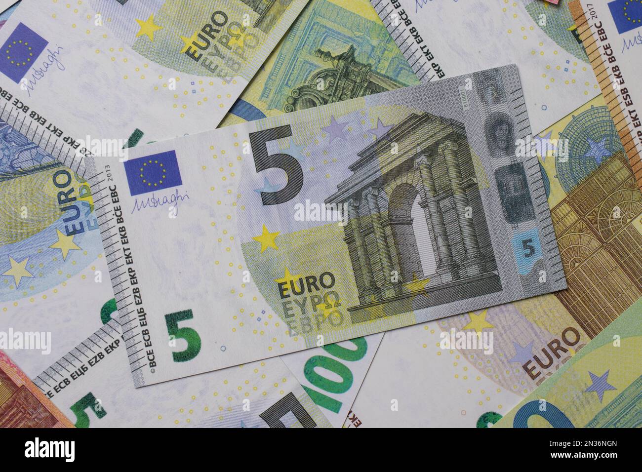 Innvest hi-res stock photography and images - Alamy