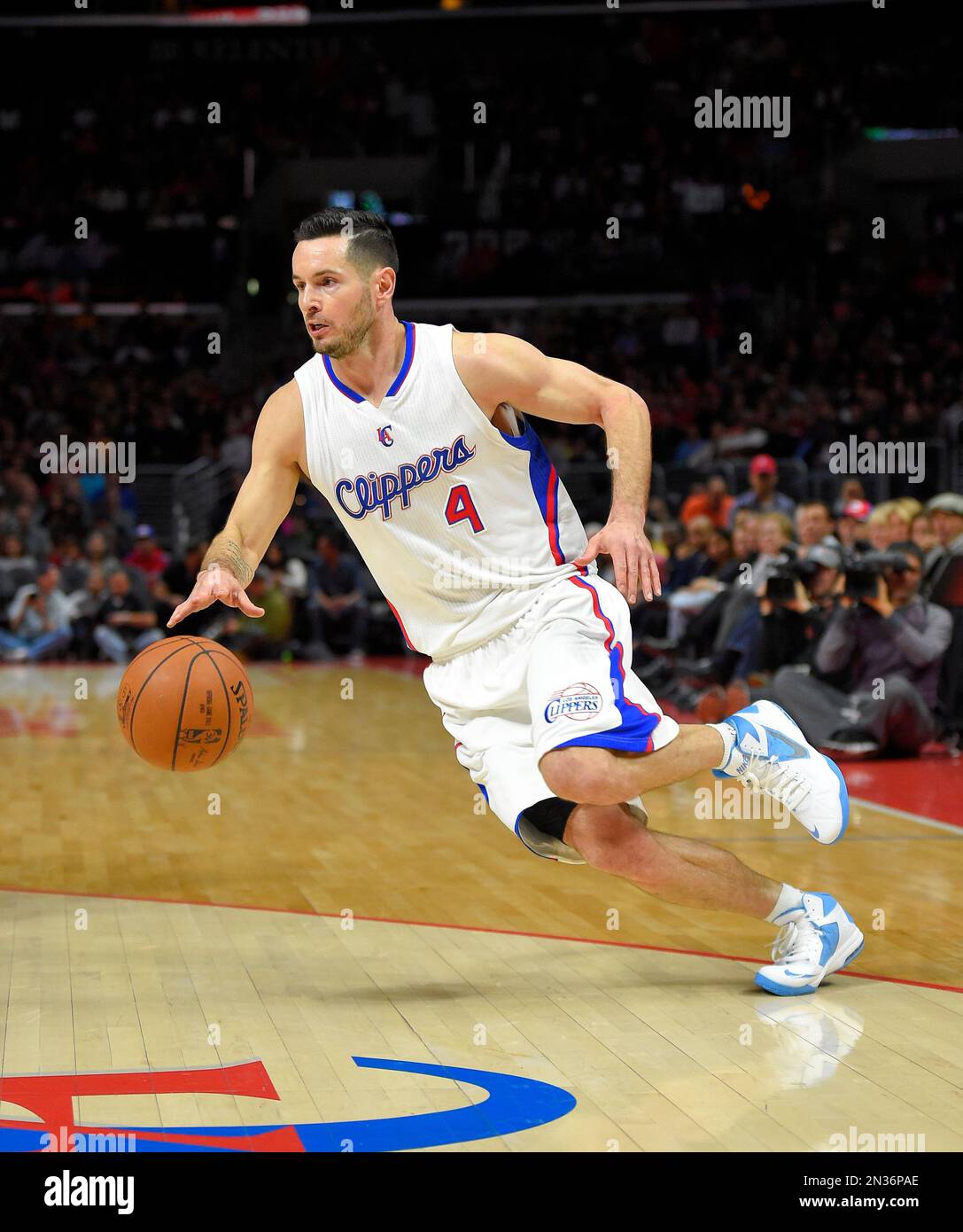Los Angeles Clippers guard J.J. Redick drives toward the basket during ...