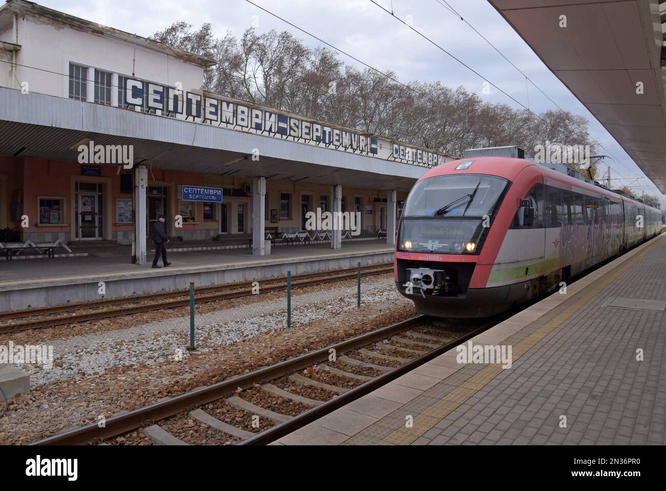 Siemens Desiro electric train arriving at Septemvri Railway Station, Bulgaria Stock Photo - Alamy