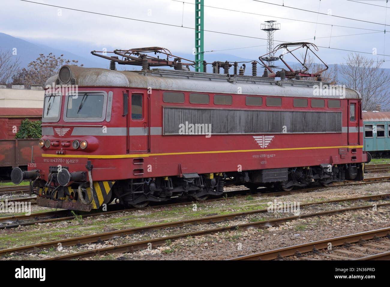 Skoda Type 43 electric locomotive at Septemvri Railway Station ...