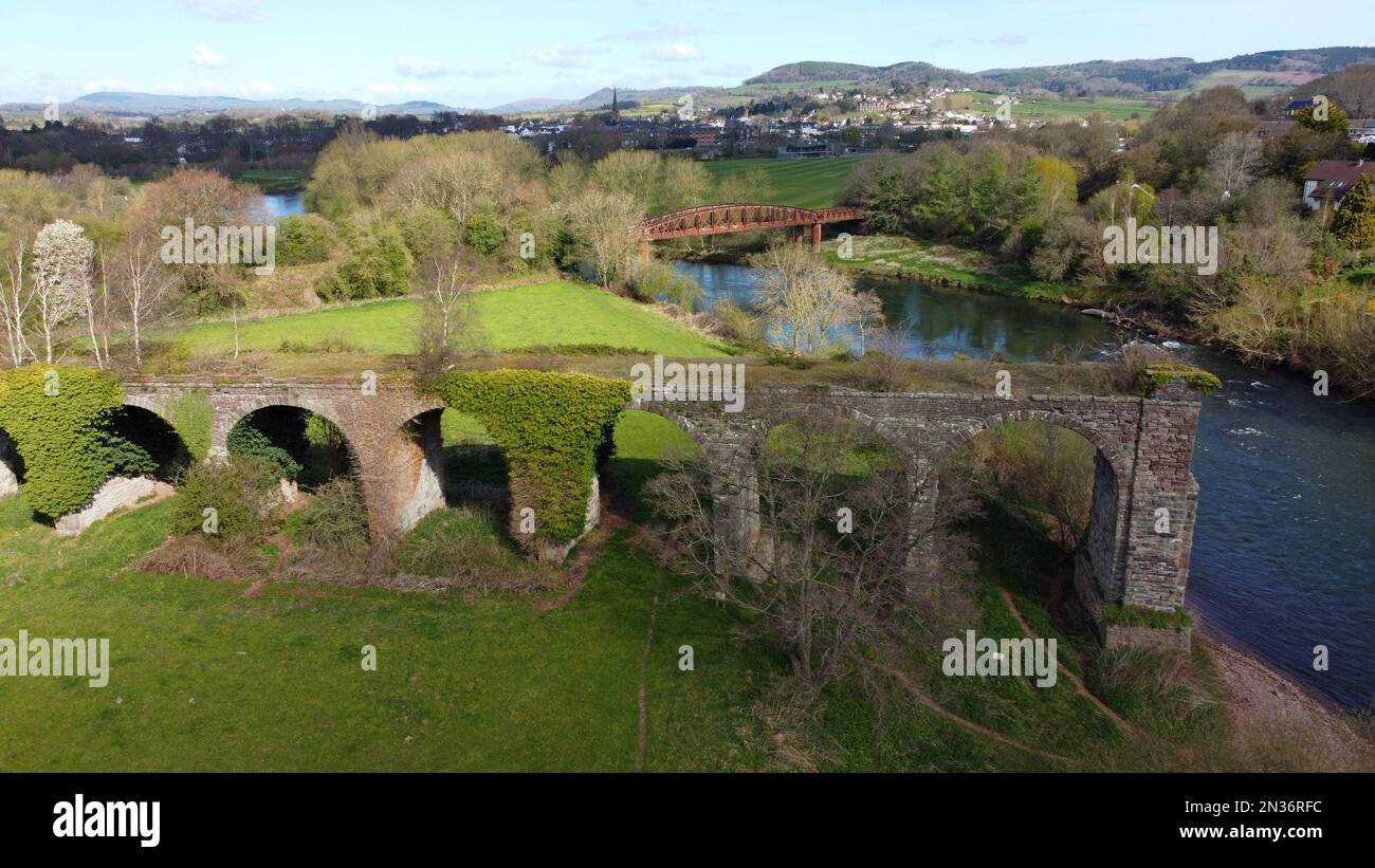 Disused River Wye viaduct & railway bridge on the former Ross on Wye ...