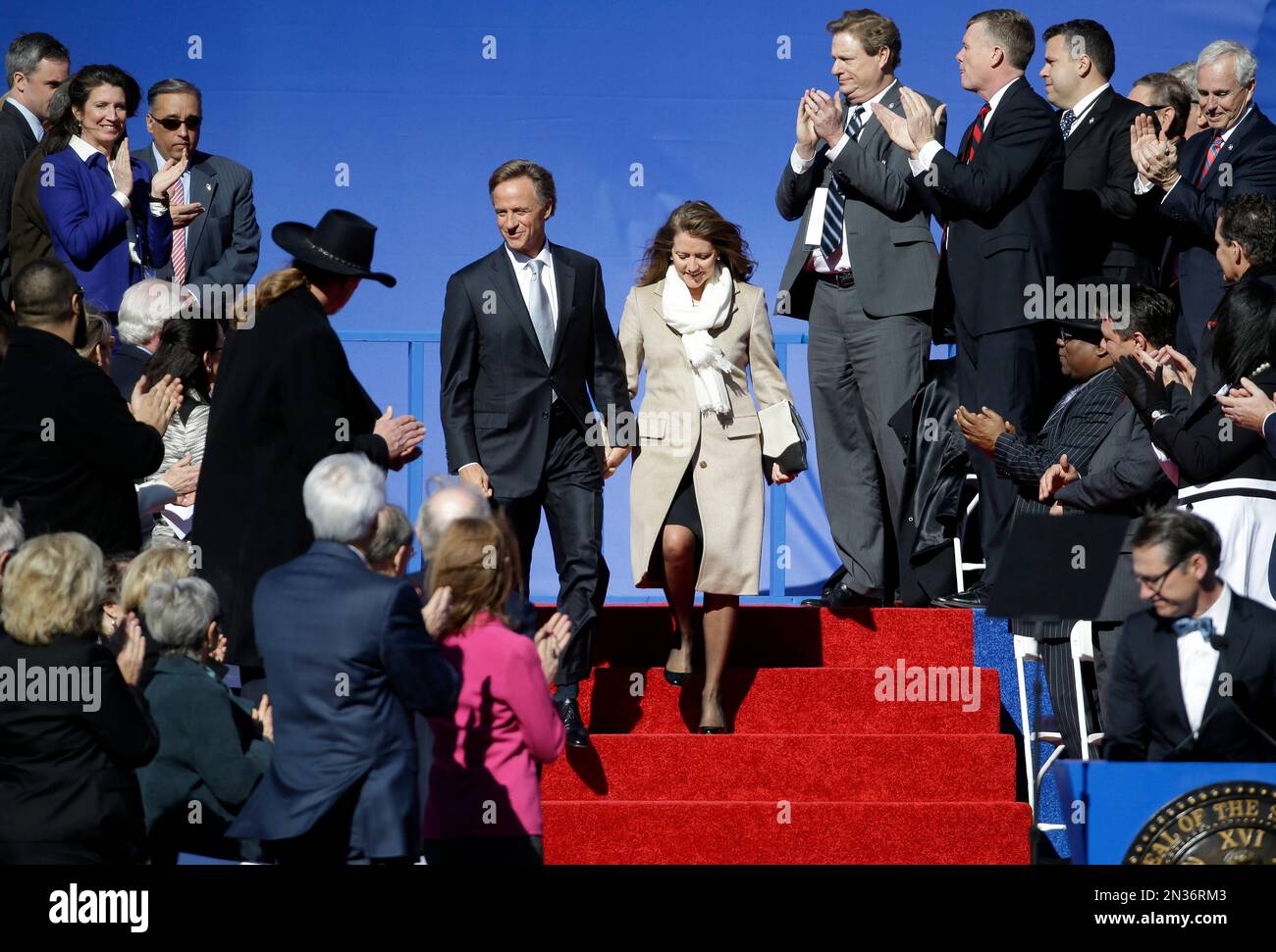 Tennessee Gov. Bill Haslam arrives with first lady Crissy Haslam for ...