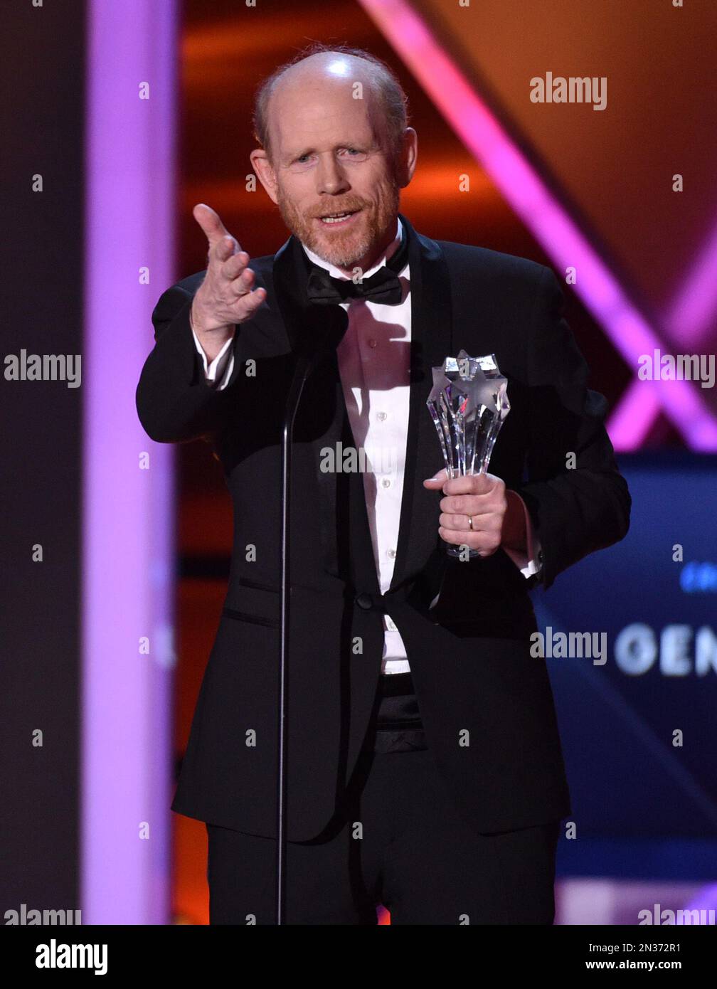 Ron Howard accepts the Louis XIII Critics’ Choice Genius award at the ...