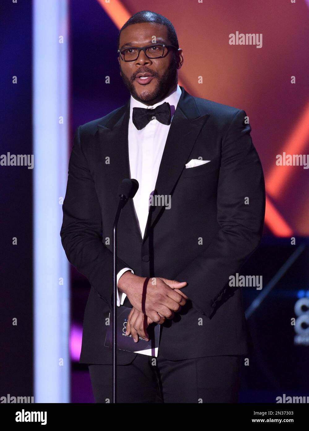 Tyler Perry presents the best actor in a comedy award at the 20th ...