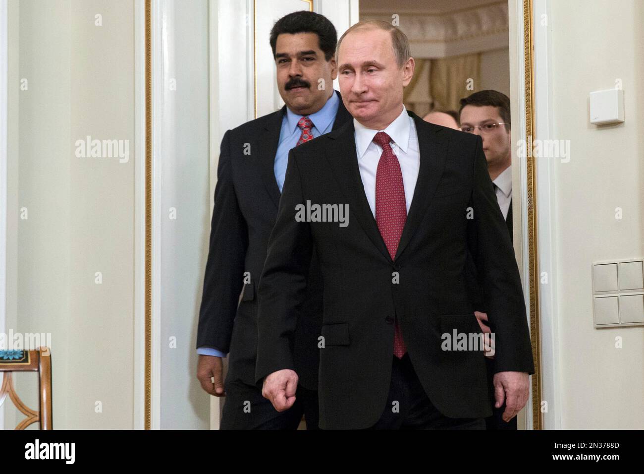 Russian President Vladimir Putin, front, and Venezuelan President ...