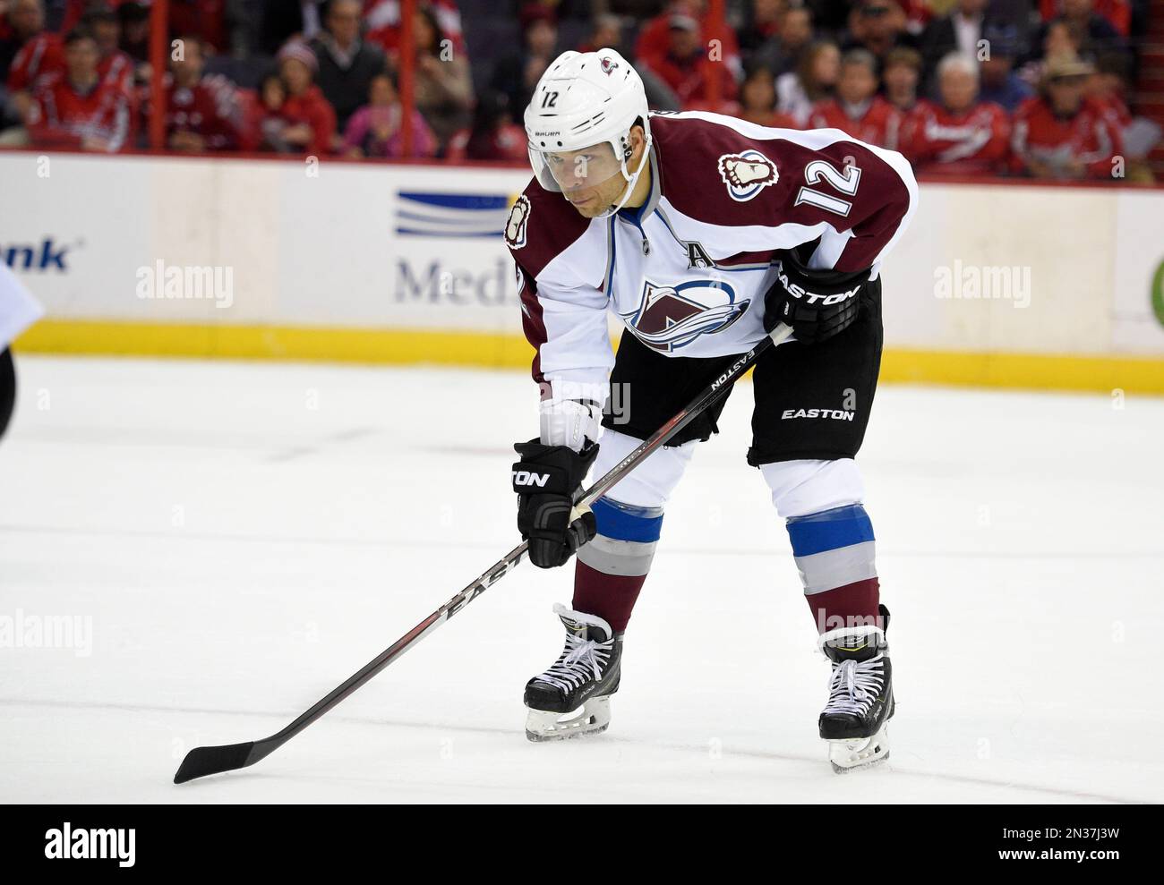 Colorado Avalanche right wing Jarome Iginla (12) looks on during the ...