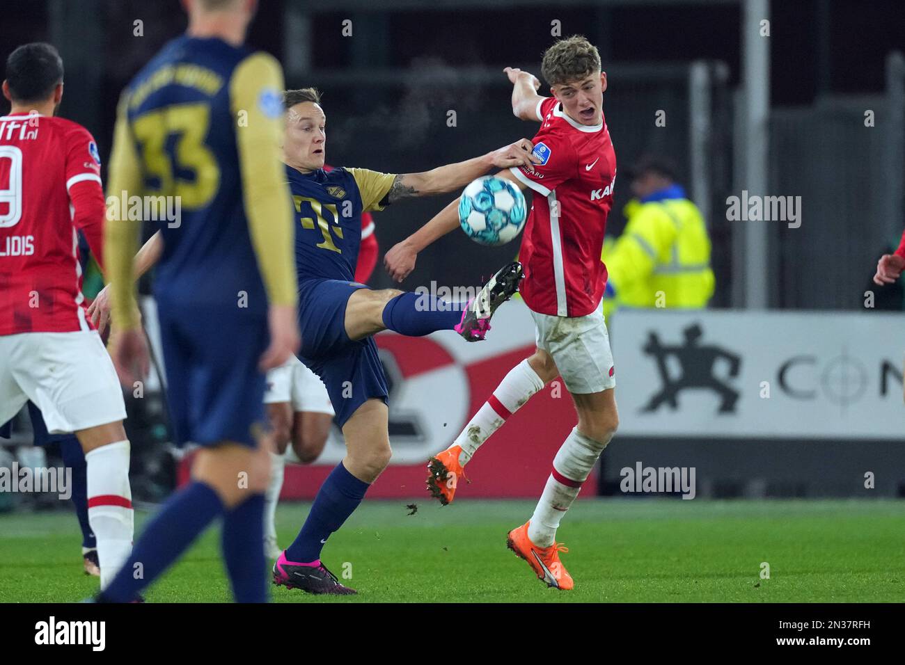 ALKMAAR - (lr) Jens Toornstra of FC Utrecht, Sven Mijnans of AZ Alkmaar during the round of 16 ...