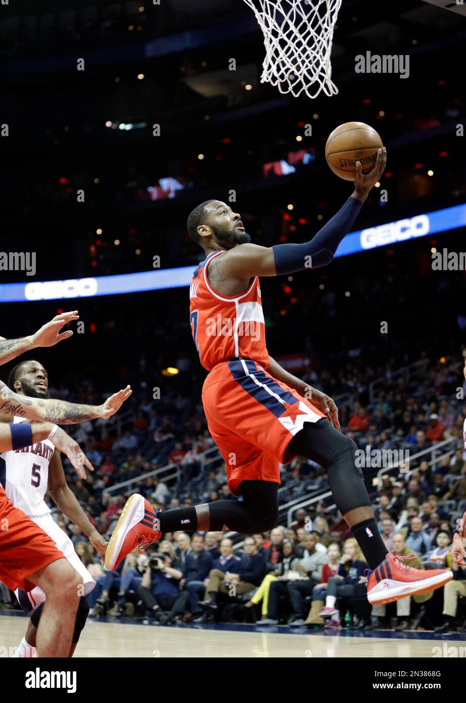 Washington Wizards' John Wall puts up a shot in the first quarter of an ...