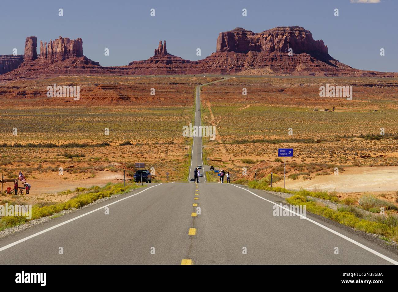 The famous road near Monument Valley where Forrest Gump ended his run ...