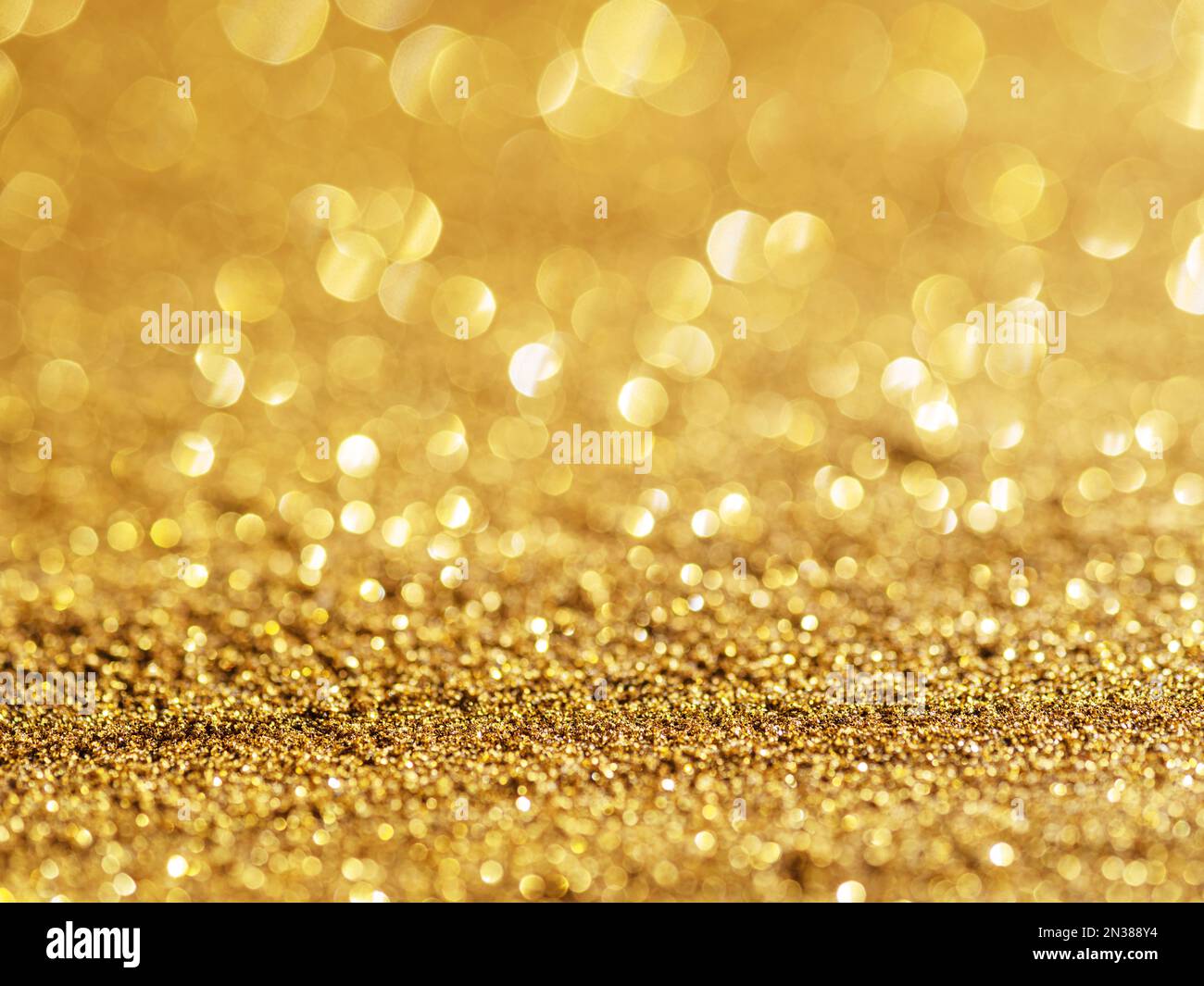 Gold powder sparkling hi-res stock photography and images - Alamy