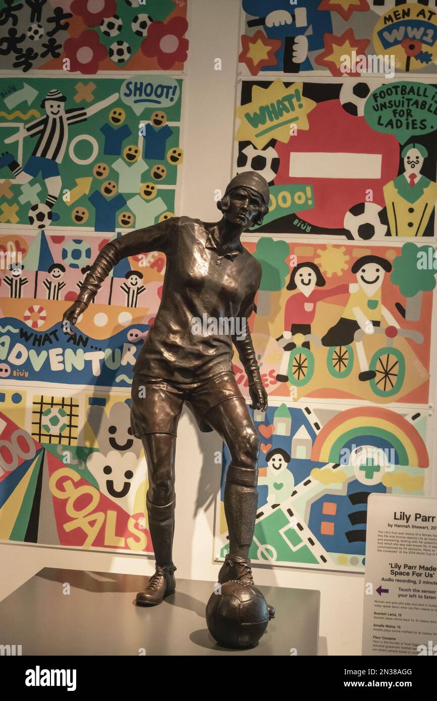 Lily parr hi-res stock photography and images - Alamy