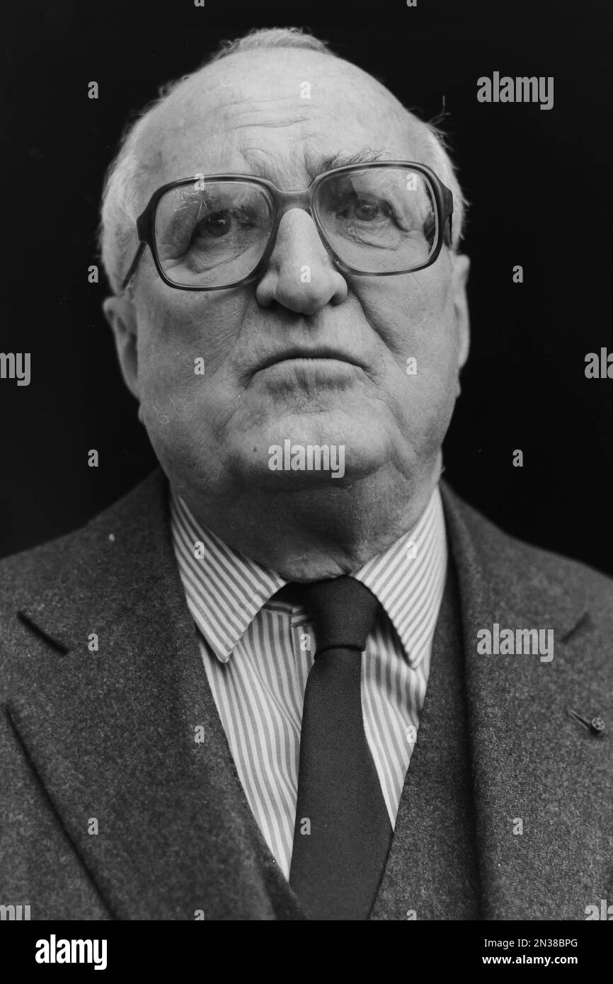 Paul Claudel' son. Theater company pays visit to Paul Claudel birth ... Paul Claudel' son. Theater company pays visit to Paul Claudel birth ...