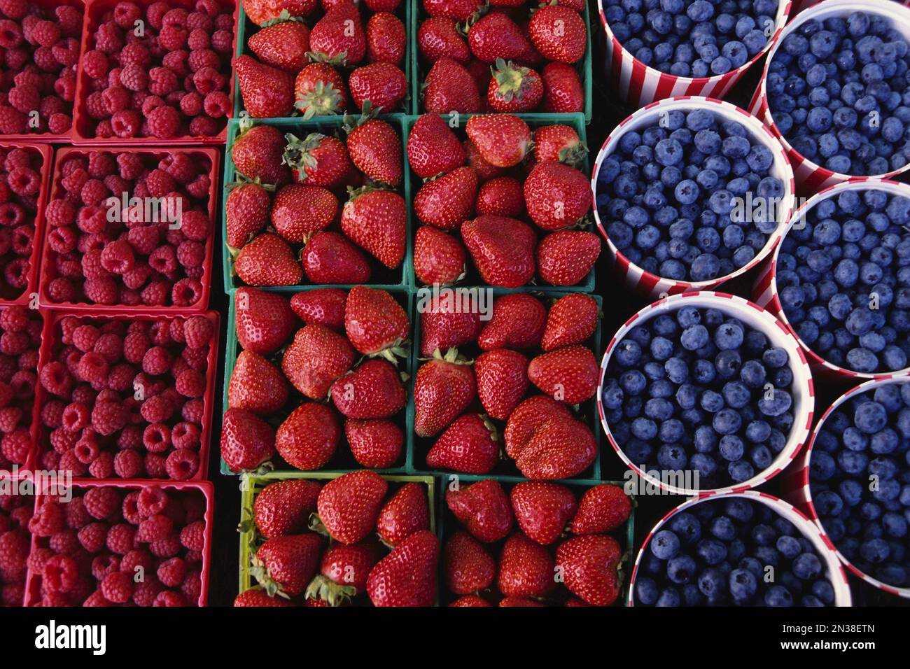 Canadian fresh produce fruit hi-res stock photography and images - Alamy