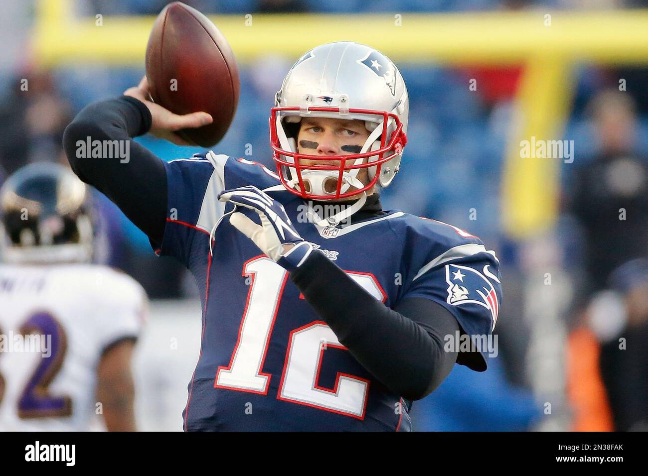 New England Patriots quarterback Tom Brady (12) warms up before an NFL ...