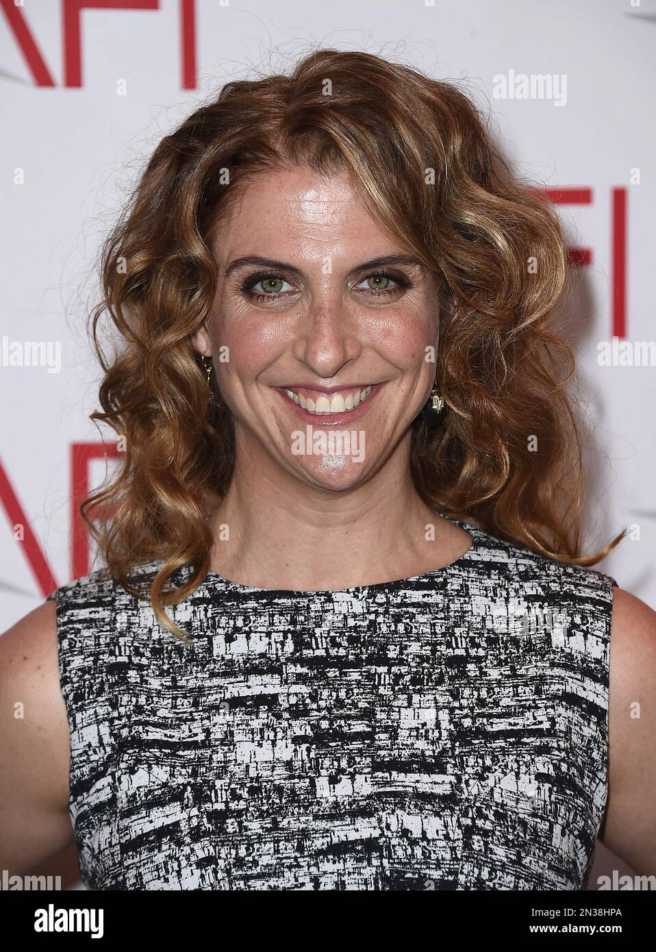 Jennie Snyder Urman arrives at the AFI Awards at The Four Seasons Hotel ...