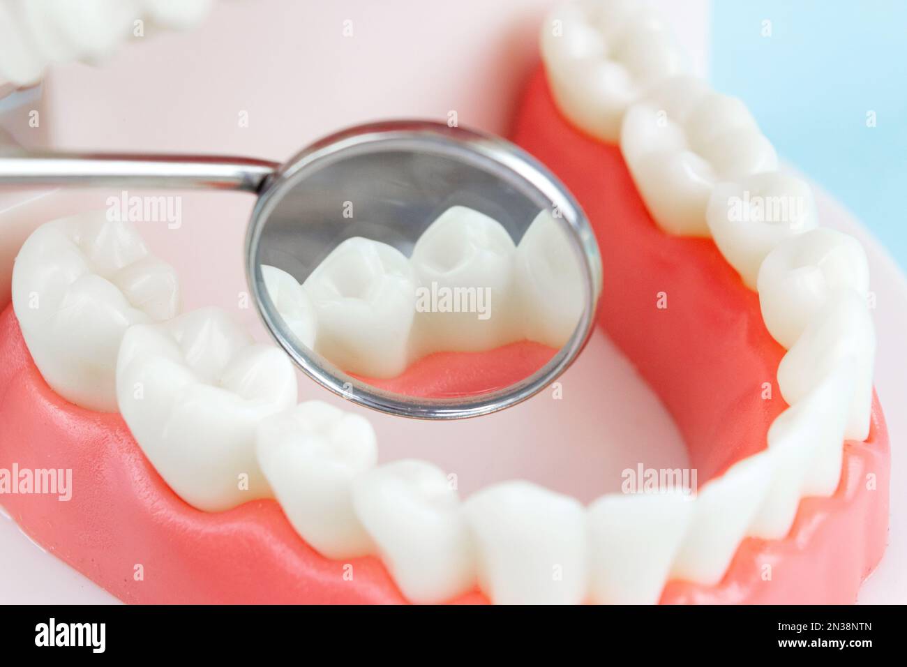 Prosthetic dentistry. Advertising. Removable denture. Dentist ...